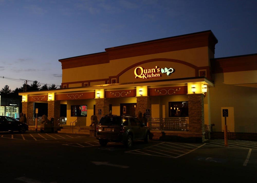Restaurant & Bar | New England Architects | Chemini Design Architects